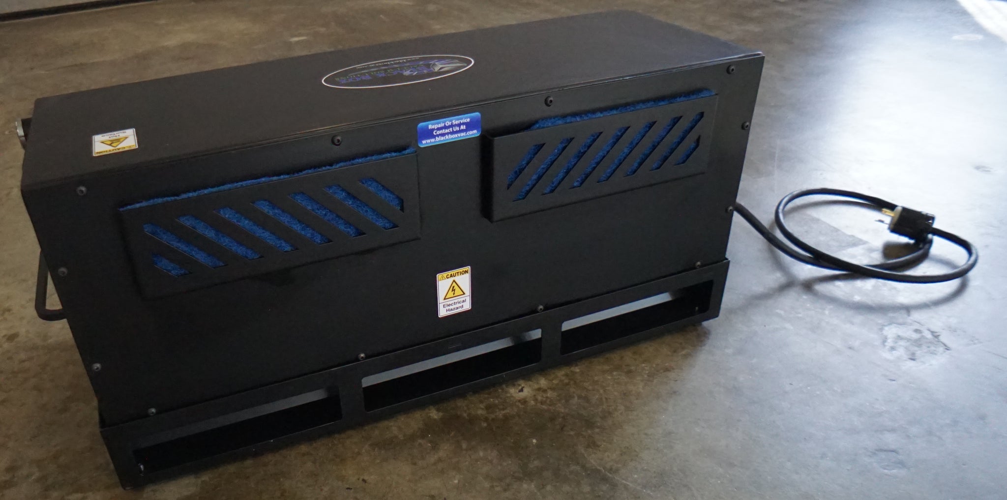 Hurricane Vacuum Pump with Custom SR Base – Spark Robotic